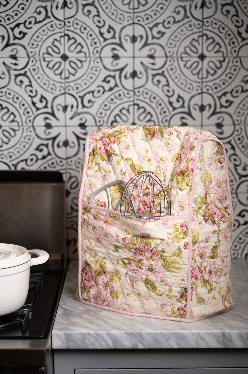 Apple Blossom Kitchen Stand Cover - Modern Prairie Inc.