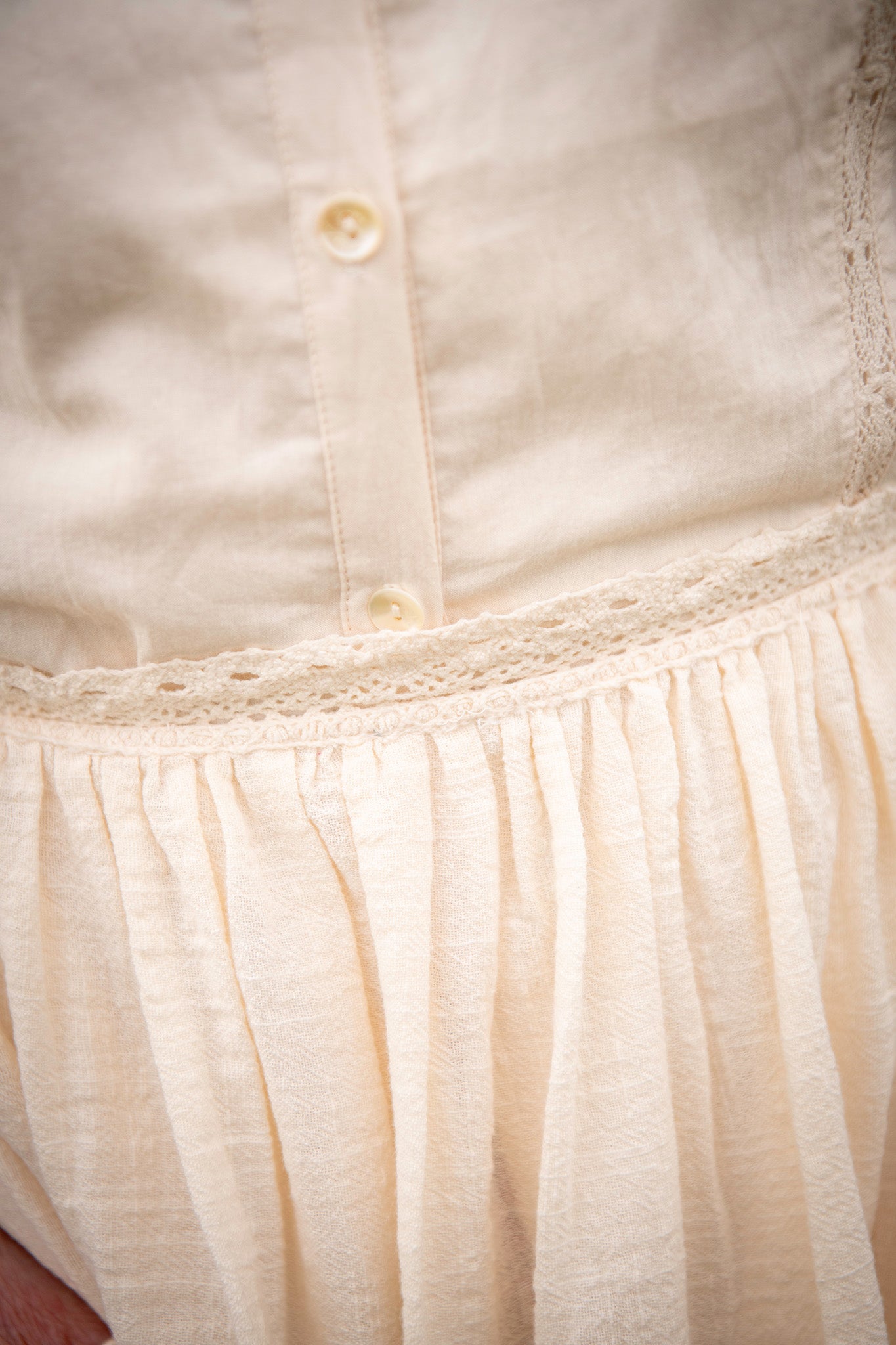 For Little House Lover's Half Pinnie - Modern Prairie Inc.