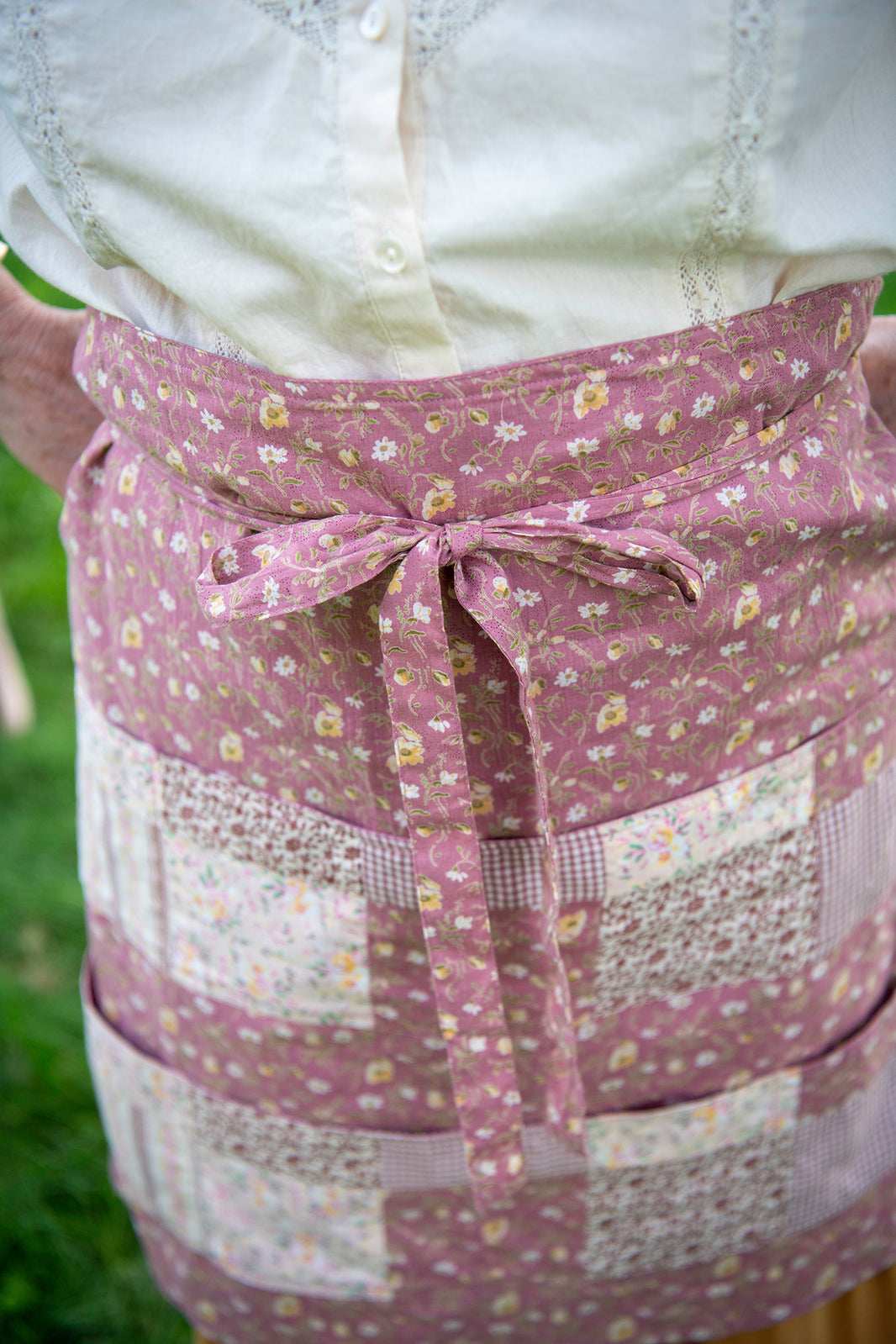 Aprons – Modern Prairie